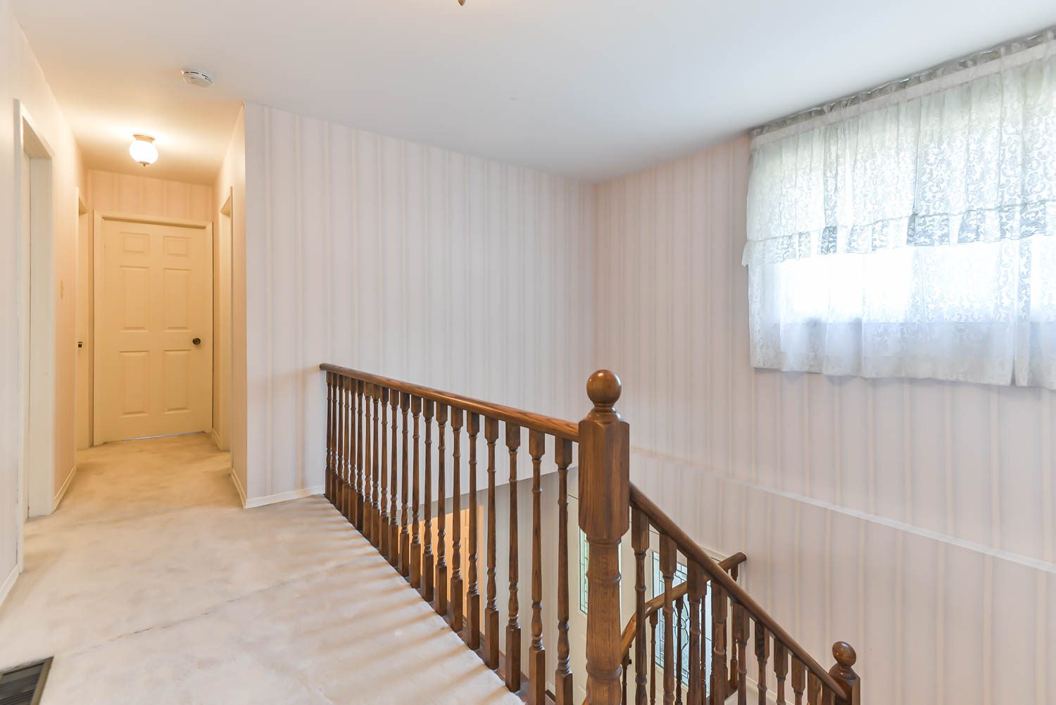 28 Sir Galahad Place, Markham - Tar Team Real Estate