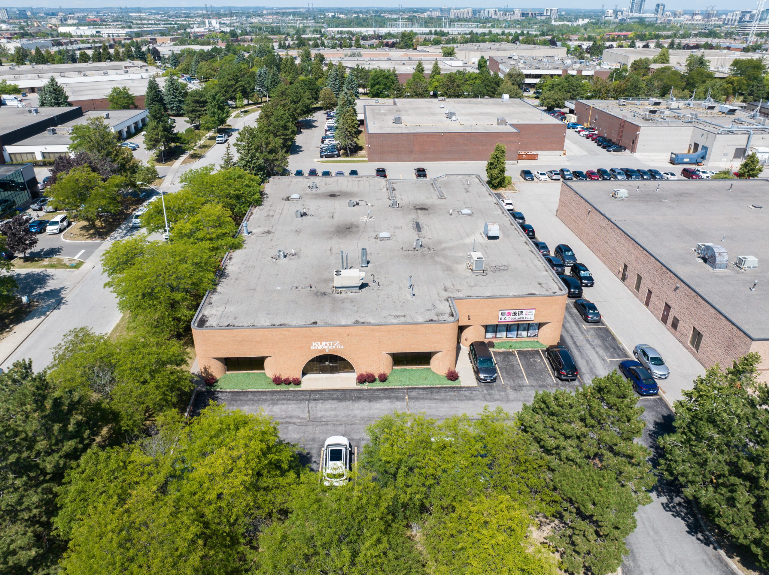 220 Amber Street, Markham - Tar Team Real Estate